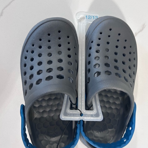 Joybees | Shoes | Joybees Modern Crocks Supportive Slipon Shoe With ...